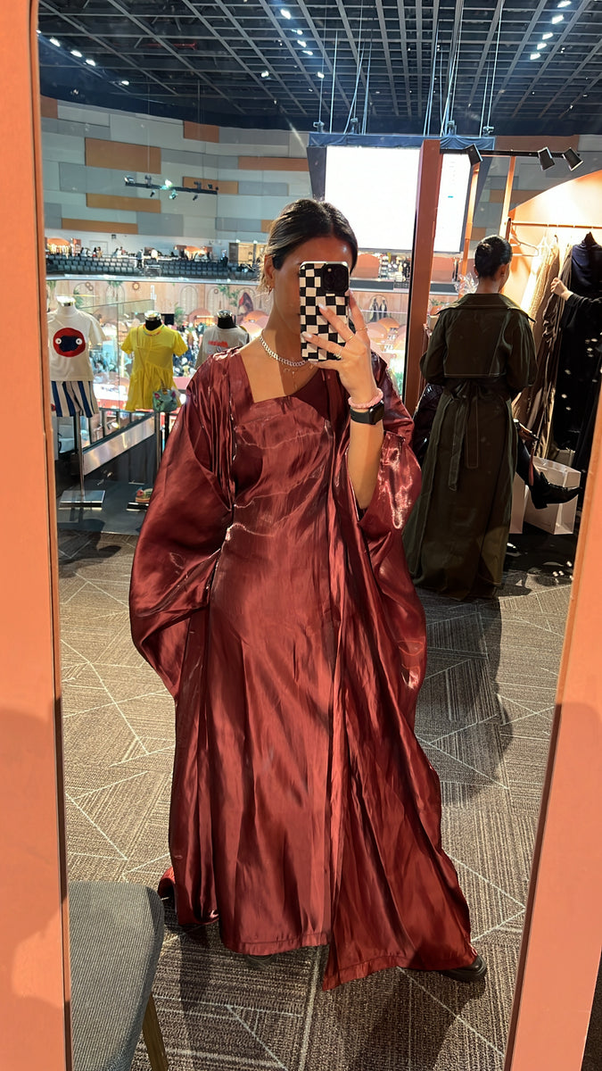 mineral (maroon) – Clio